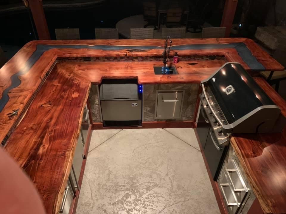 Dream Custom Redwood River Outdoor Bar Top